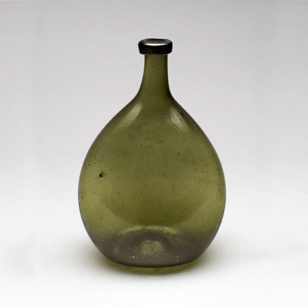 Mantua 32 Rib Flask - FOHBC Virtual Museum of Historical Bottles and Glass